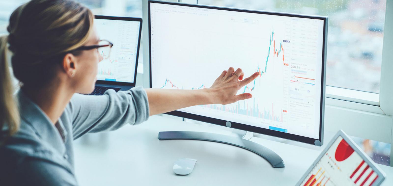 Accounting's Role in Managing Cybersecurity Risk | Champlain College Online