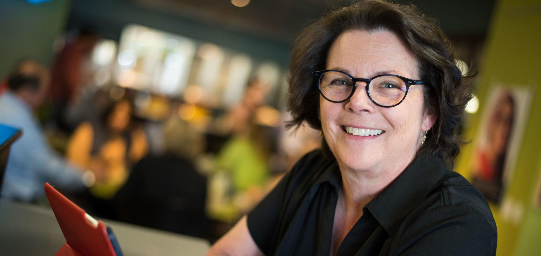 Student Stories - Leslie | Champlain College Online