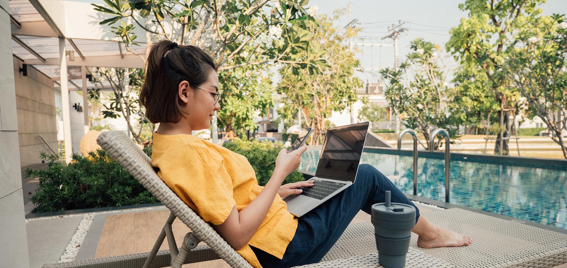 Life as a Digital Nomad | Champlain College Online